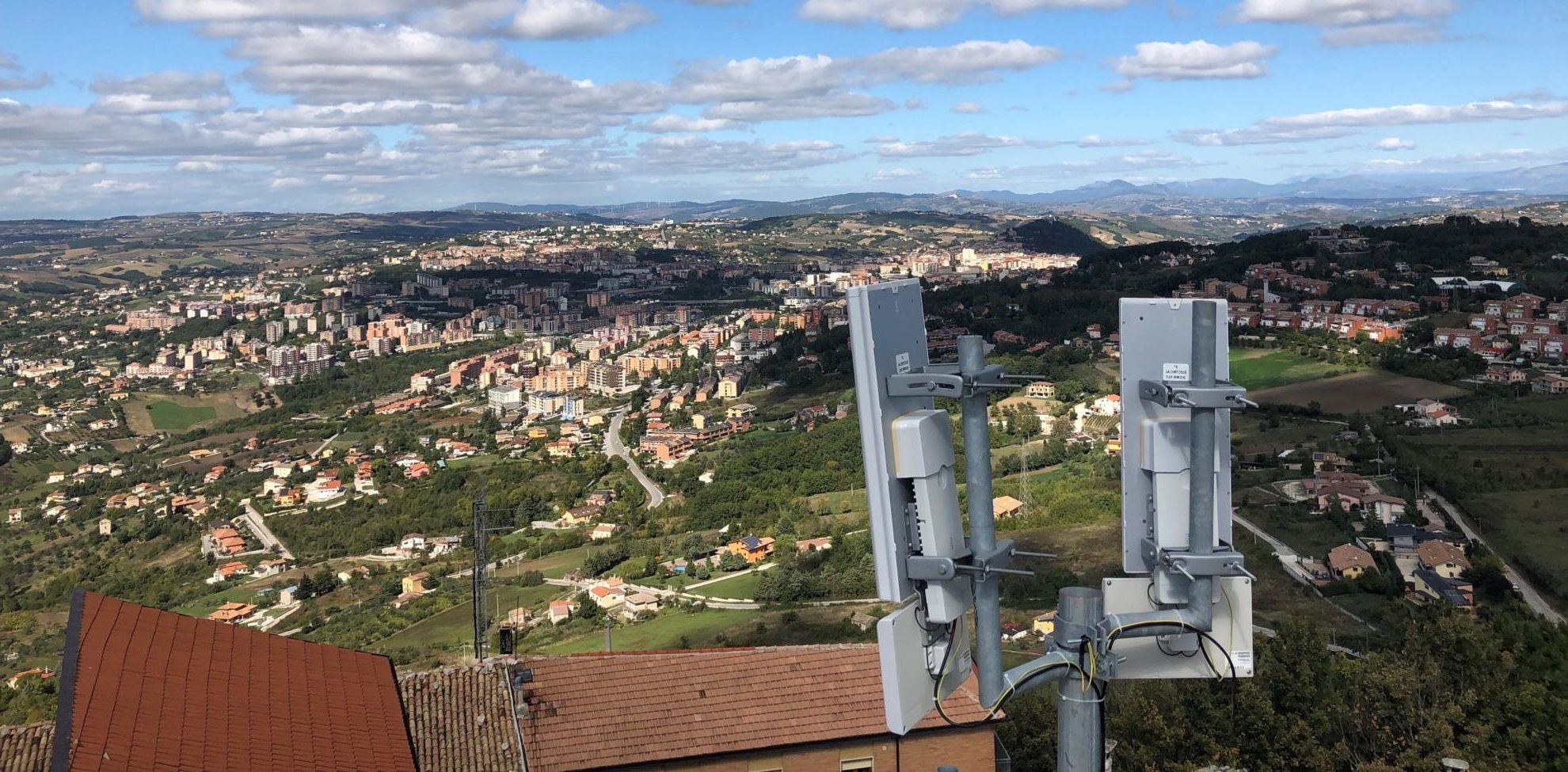 Point-to-Multipoint Broadband Access - Cambium Networks